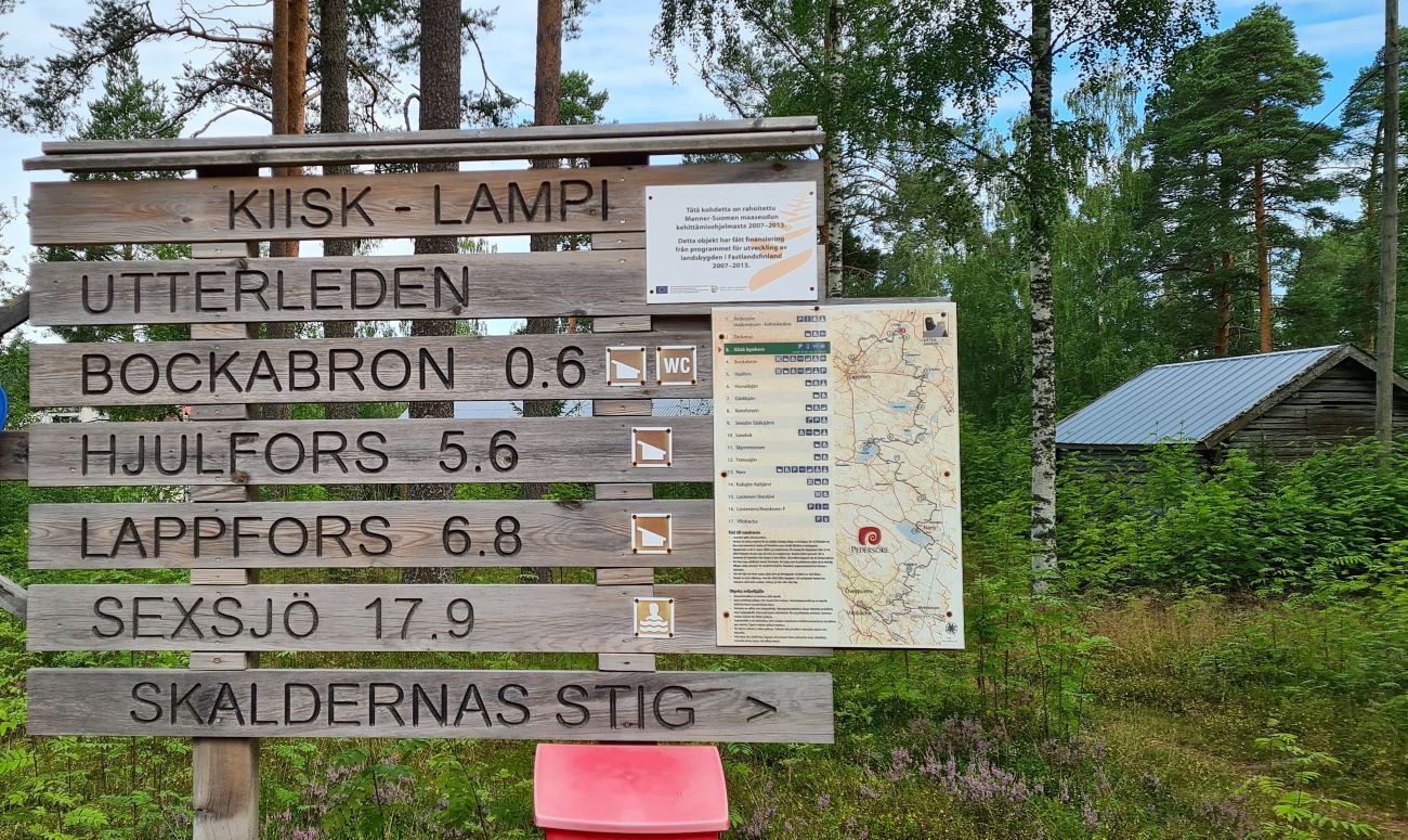 Säkeitä luonnossa, luonnosta. Runoilijoiden polku Pedersöressä ...