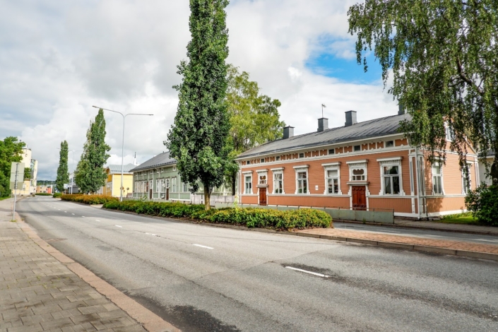 Junalla puutaloidyllin syliin: Salon Arkkitehtuurireitin parhaat palat ...